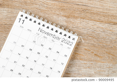 November 2022 Desktop Calendar