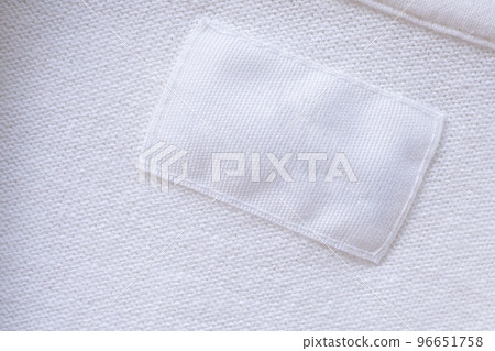 Blank Shirt Label