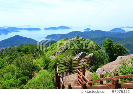 Hallyeohaesang National Park, Hallyeo Waterway... - Stock Photo ...