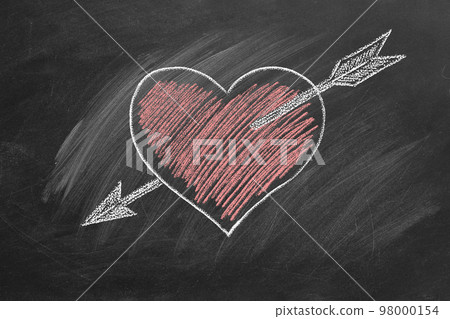 Cupid's arrow hit the heart - Stock Illustration [98000154] - PIXTA