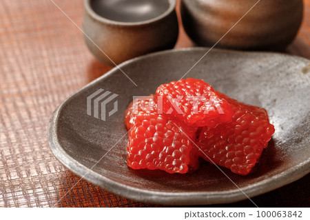 Sockeye Salmon Sujiko - Stock Photo [100063842] - PIXTA