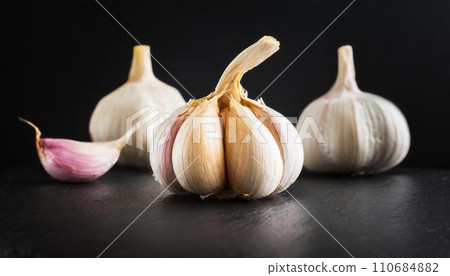 Garlic AI generated image - Stock Illustration [110684882] - PIXTA