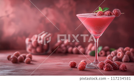 raspberry cocktail in a martini glass,...-插圖素材 [117234581] - PIXTA圖庫