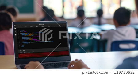 Software development programming on computer...-插圖素材 [129739632] - PIXTA圖庫