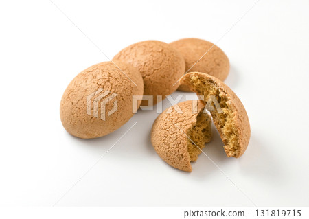 Crispy Tanna Fakru - Stock Photo [131819715] - PIXTA